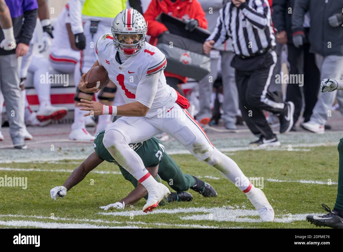 Justin fields east lansing 2020 hi-res stock photography and images - Alamy
