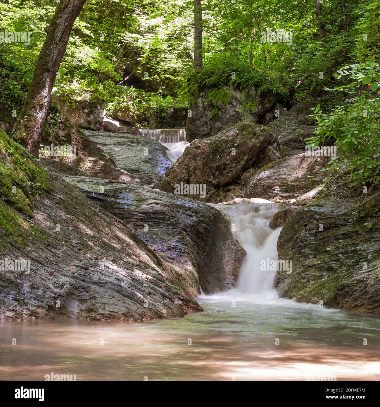 Mainstream river hi-res stock photography and images - Alamy