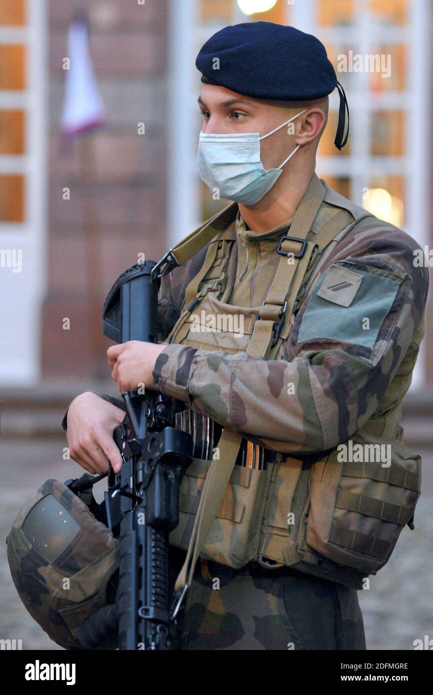 Sentinelle plan hi-res stock photography and images - Alamy