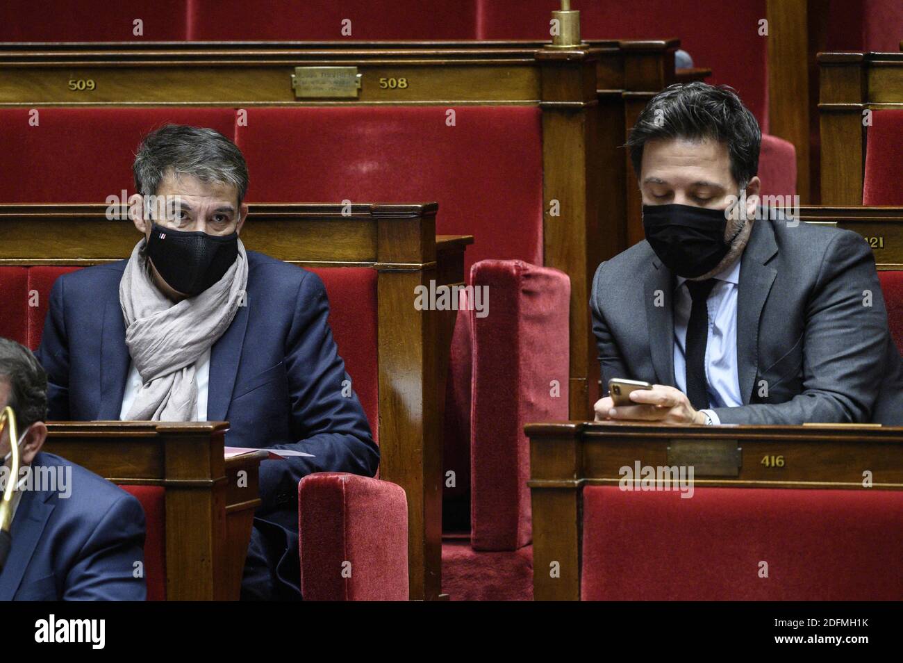 Olivier Faure et Hugues Renson during a debate on the global security ...
