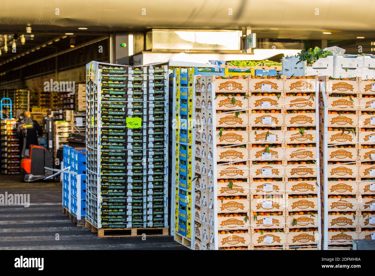 International Market of Rungis - Fruits and vegetables area on November ...