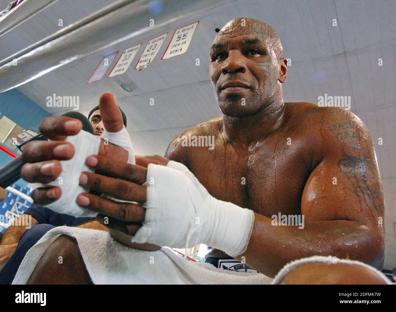File photo dated June 7, 2005 of Boxer Champion Mike Tyson trains in ...