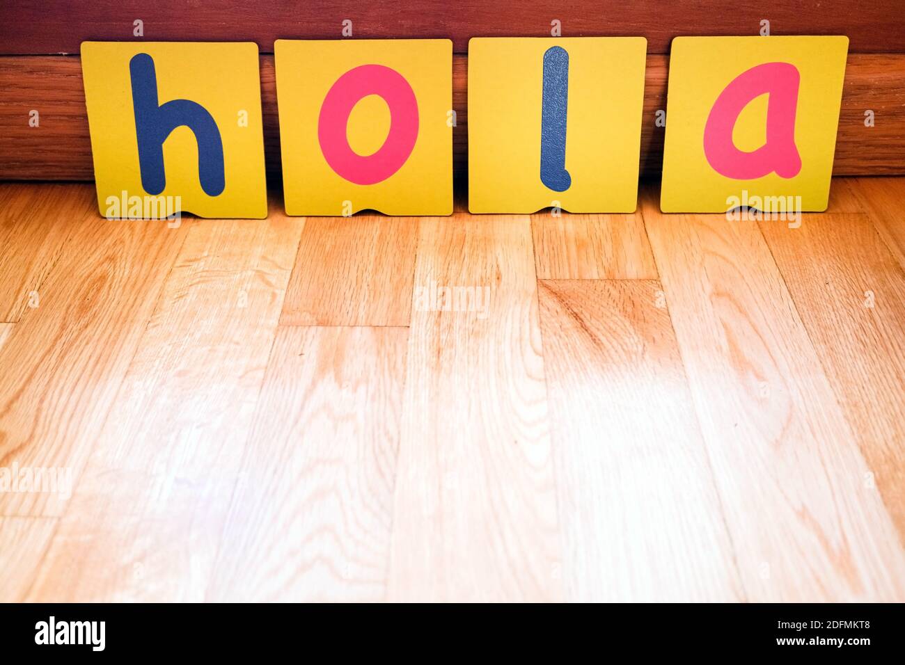 Hello in spanish hi-res stock photography and images - Alamy