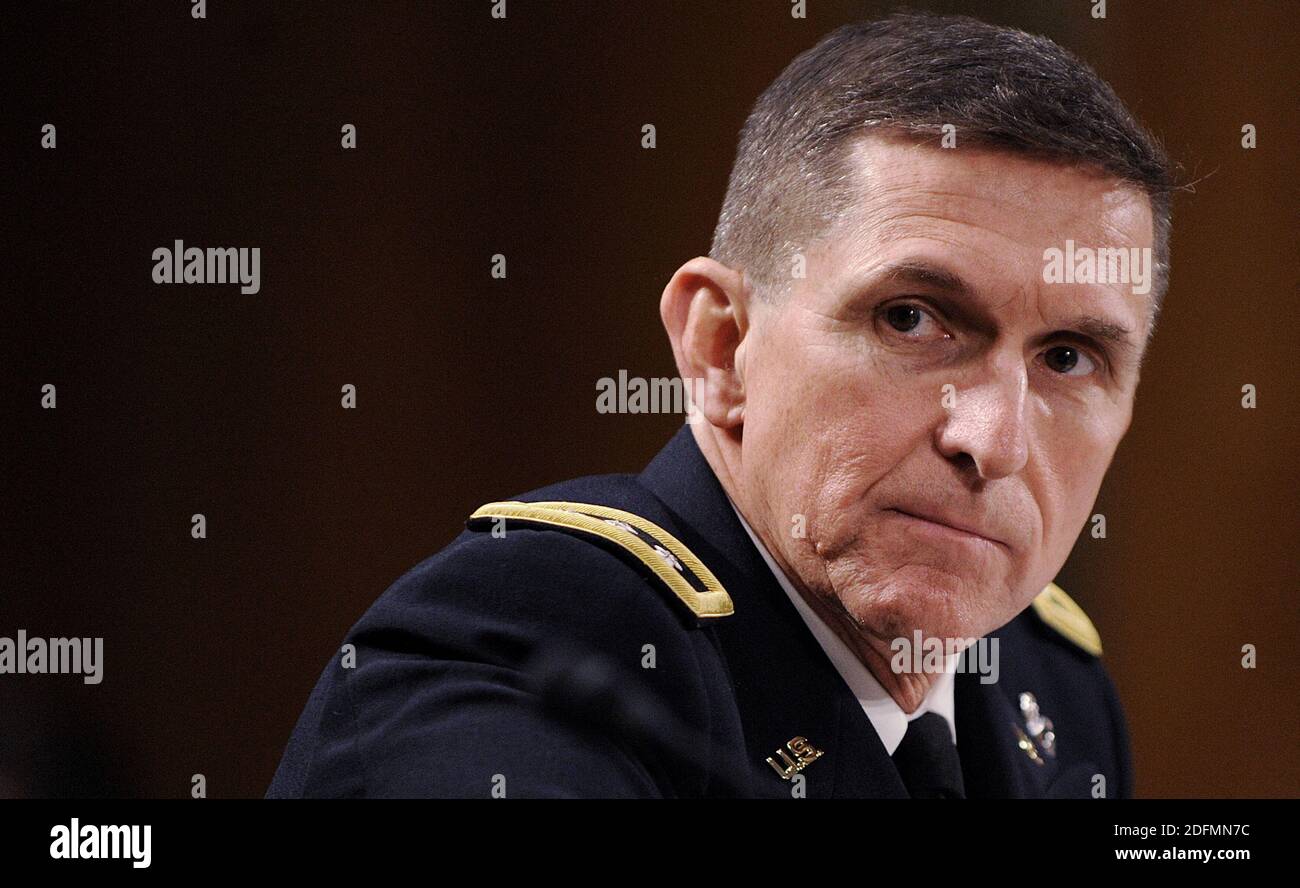 Lt gen michael flynn hi-res stock photography and images - Alamy
