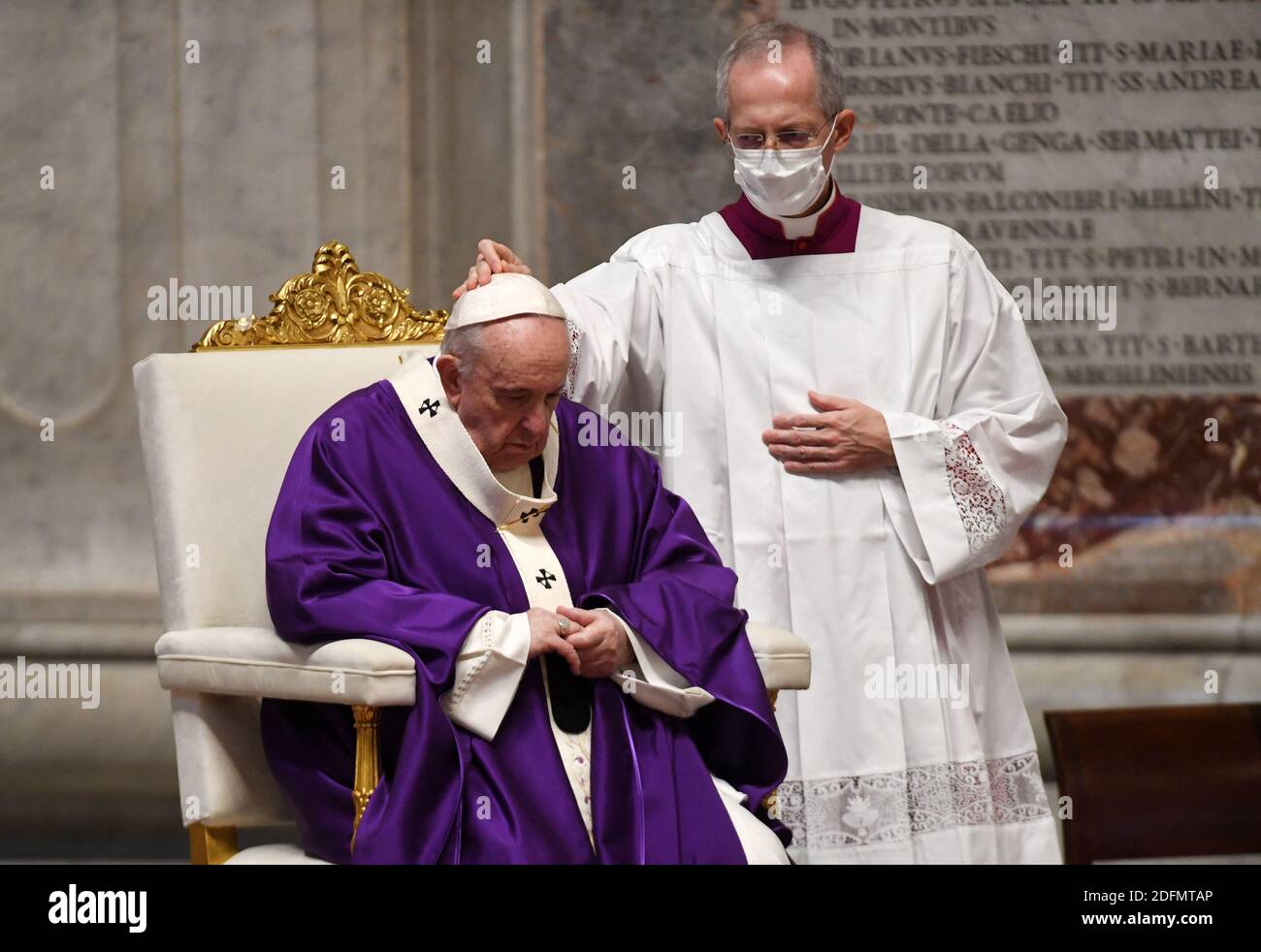 Pope Francis celebrates a mass with newly elected Cardinals in St ...