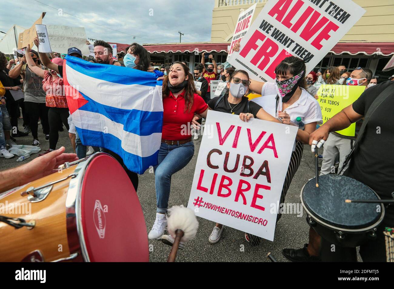 Cuban artists hi-res stock photography and images - Alamy