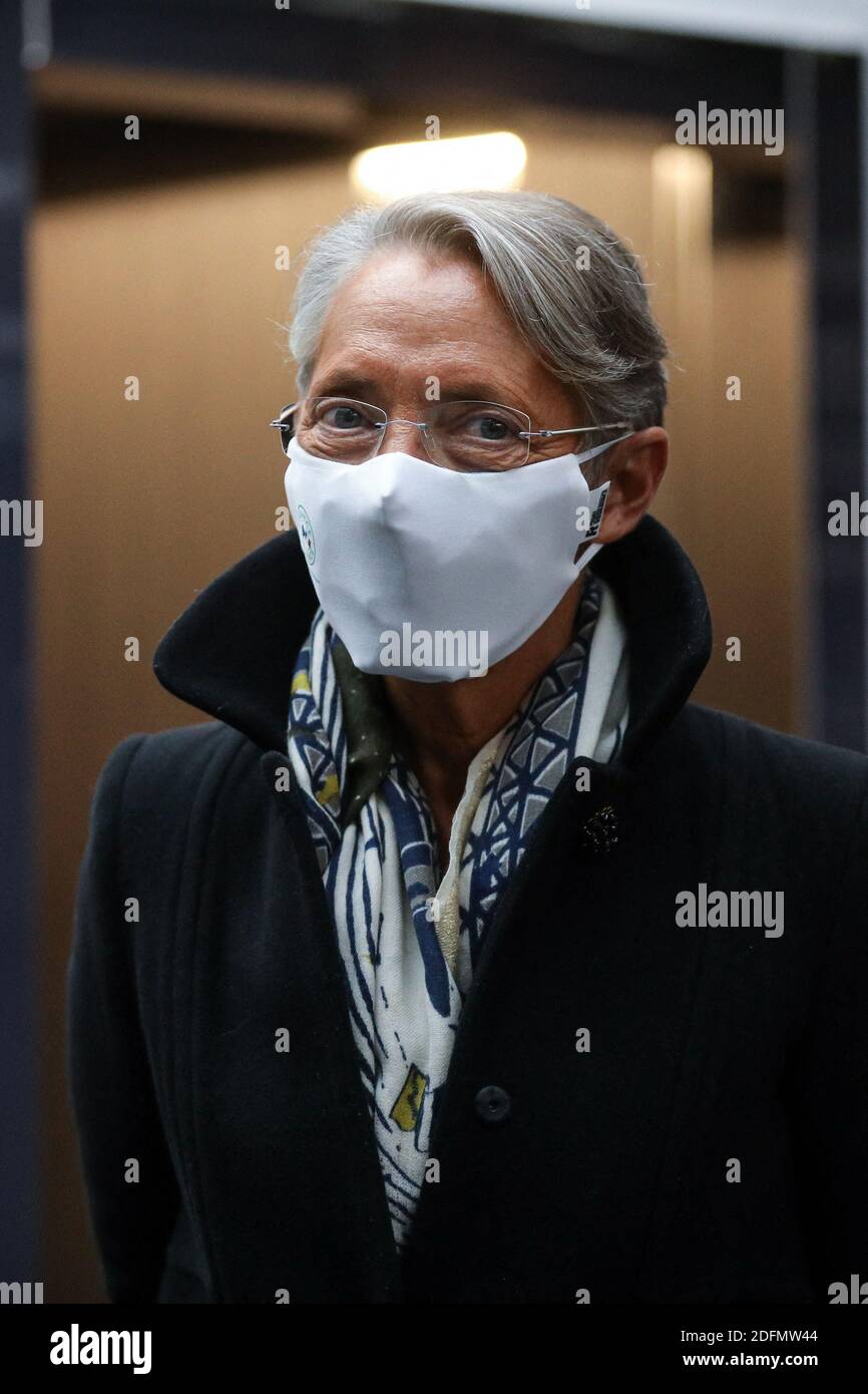 Labour Minister Elisabeth Borne visits the Kone elevators and ...