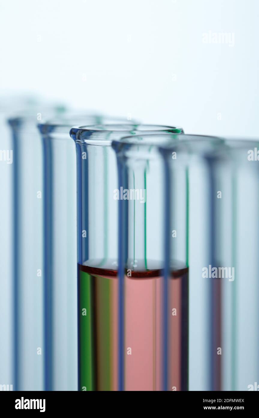 Red solution and test tube hi-res stock photography and images - Alamy