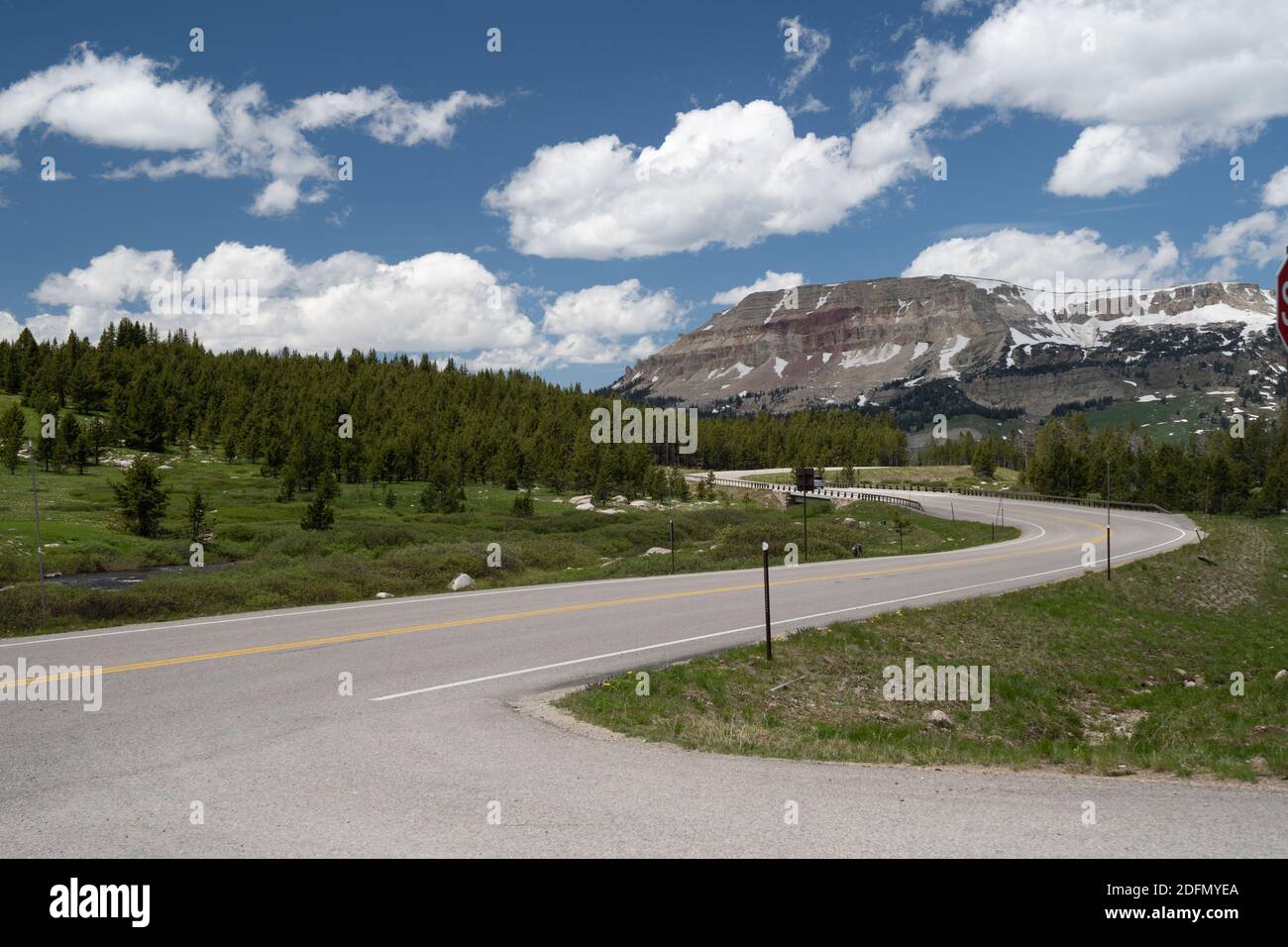 Beartooth pass scenic byway hi-res stock photography and images - Alamy