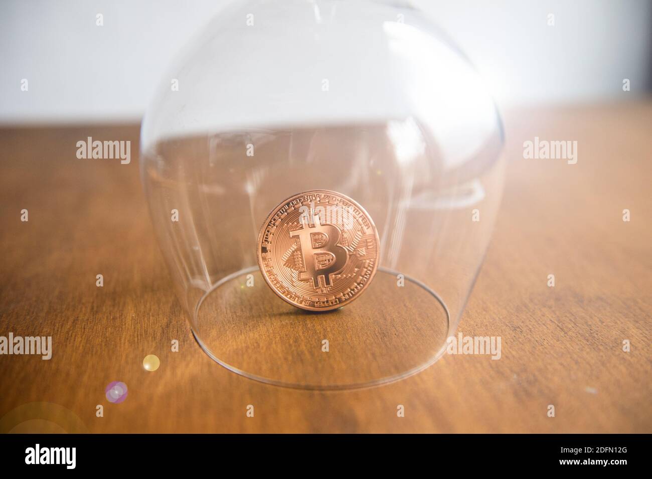Bitcoin cold hi-res stock photography and images - Alamy