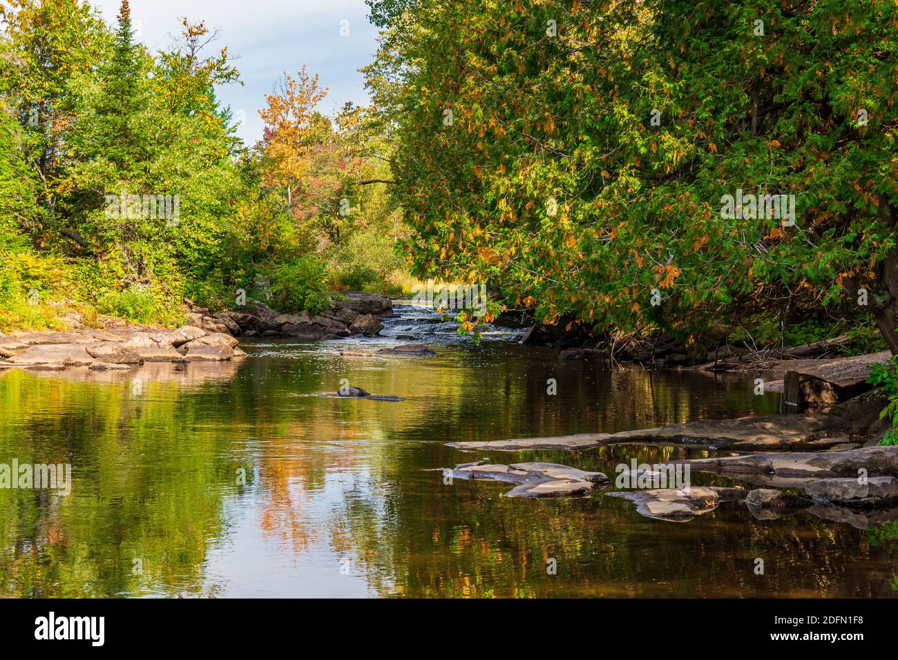 Crooked falls hi-res stock photography and images - Alamy