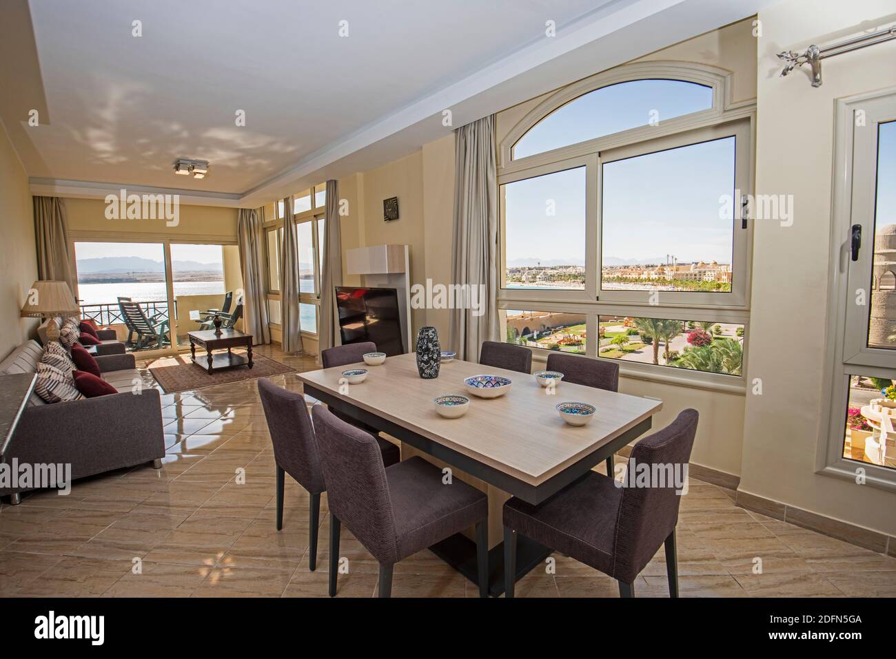 Sea lounge hi-res stock photography and images - Alamy