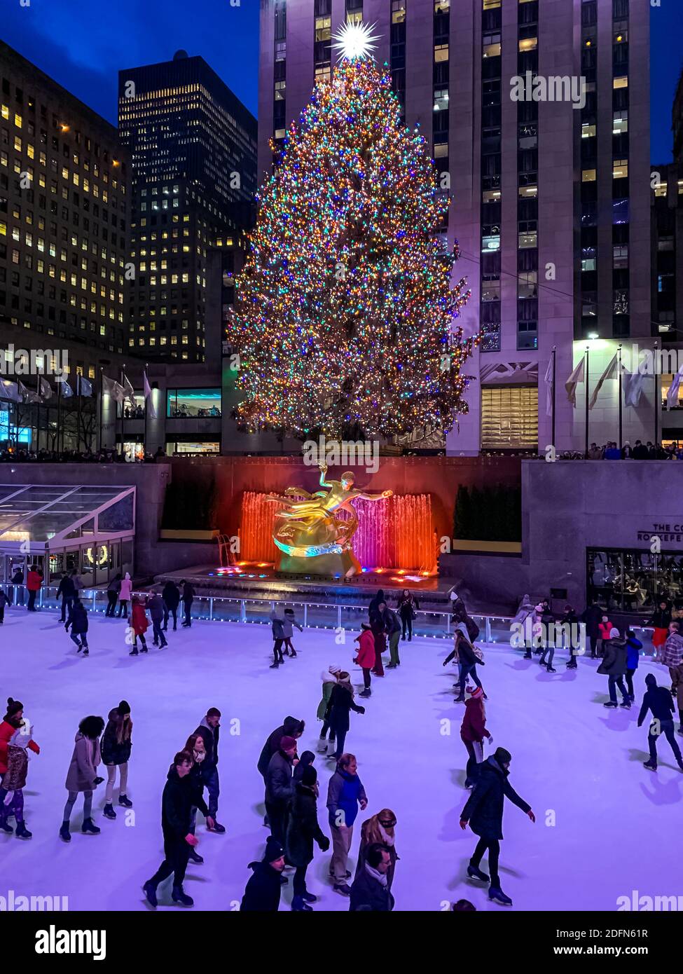 Rockefeller Center Christmas Tree and holiday decorations at the ...