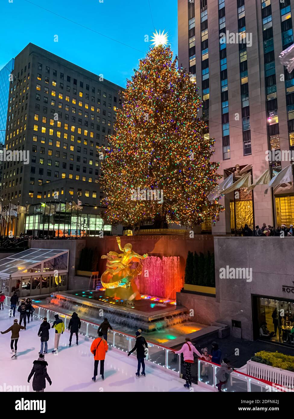 Rockefeller Center Christmas Tree and holiday decorations at the ...
