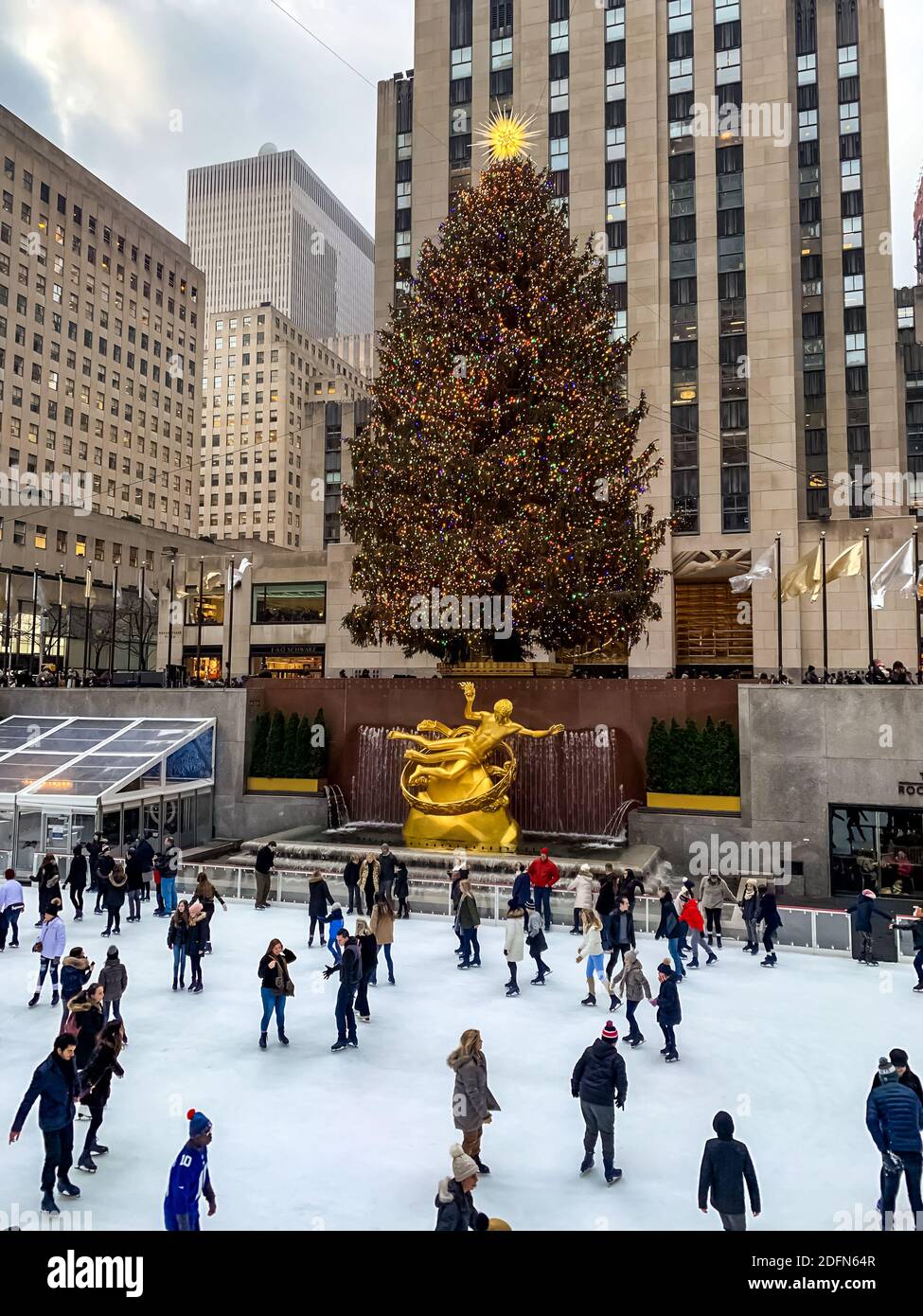 Rockefeller Center Christmas Tree and holiday decorations at the ...