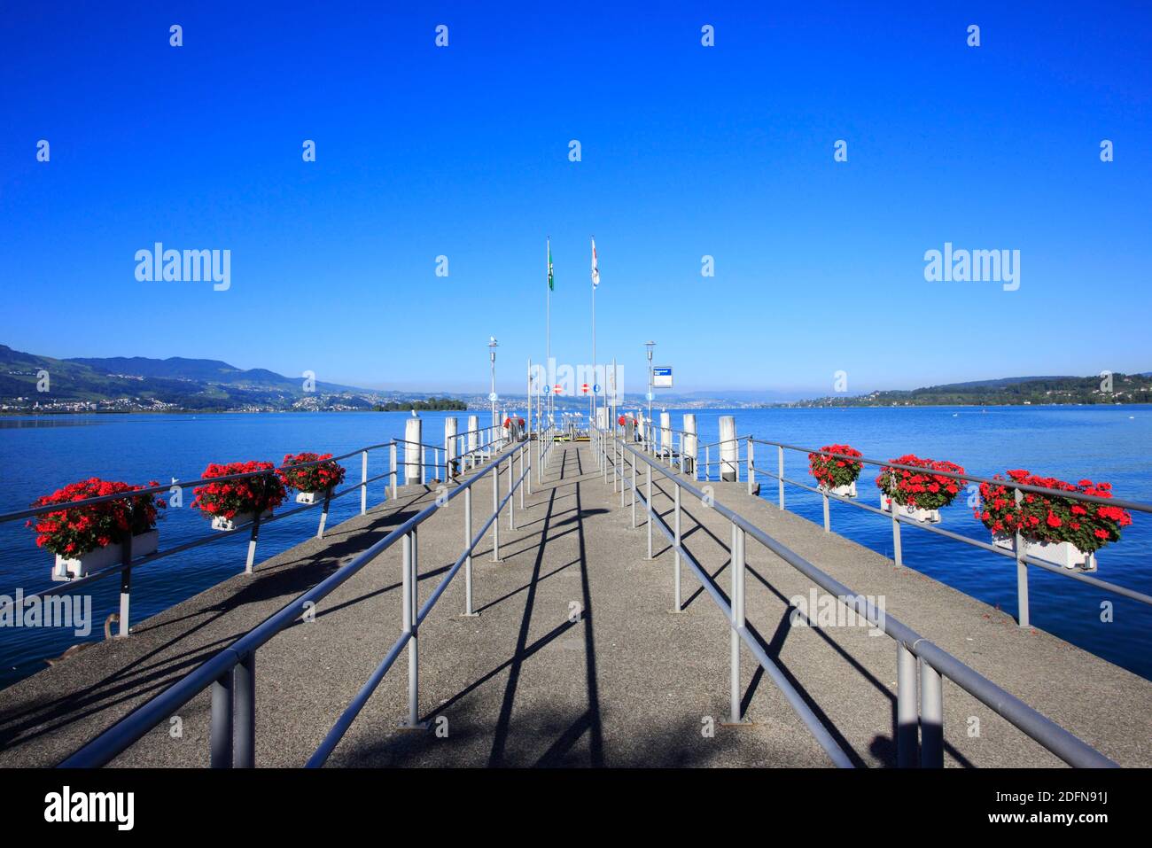 Pier Rapperswil on Lake Zurich, Switzerland Stock Photo - Alamy