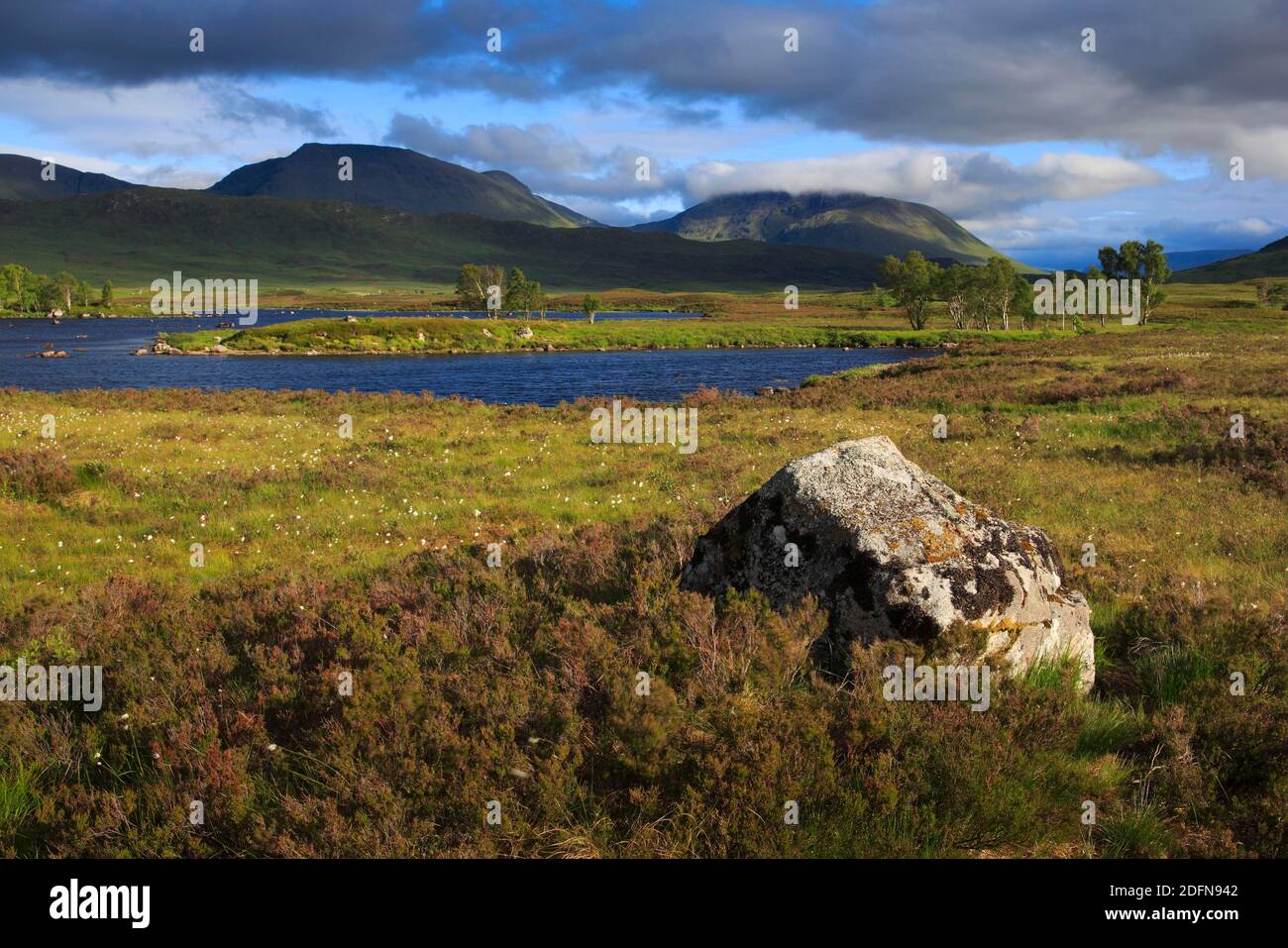 Loch ba rannoch moor hi-res stock photography and images - Alamy