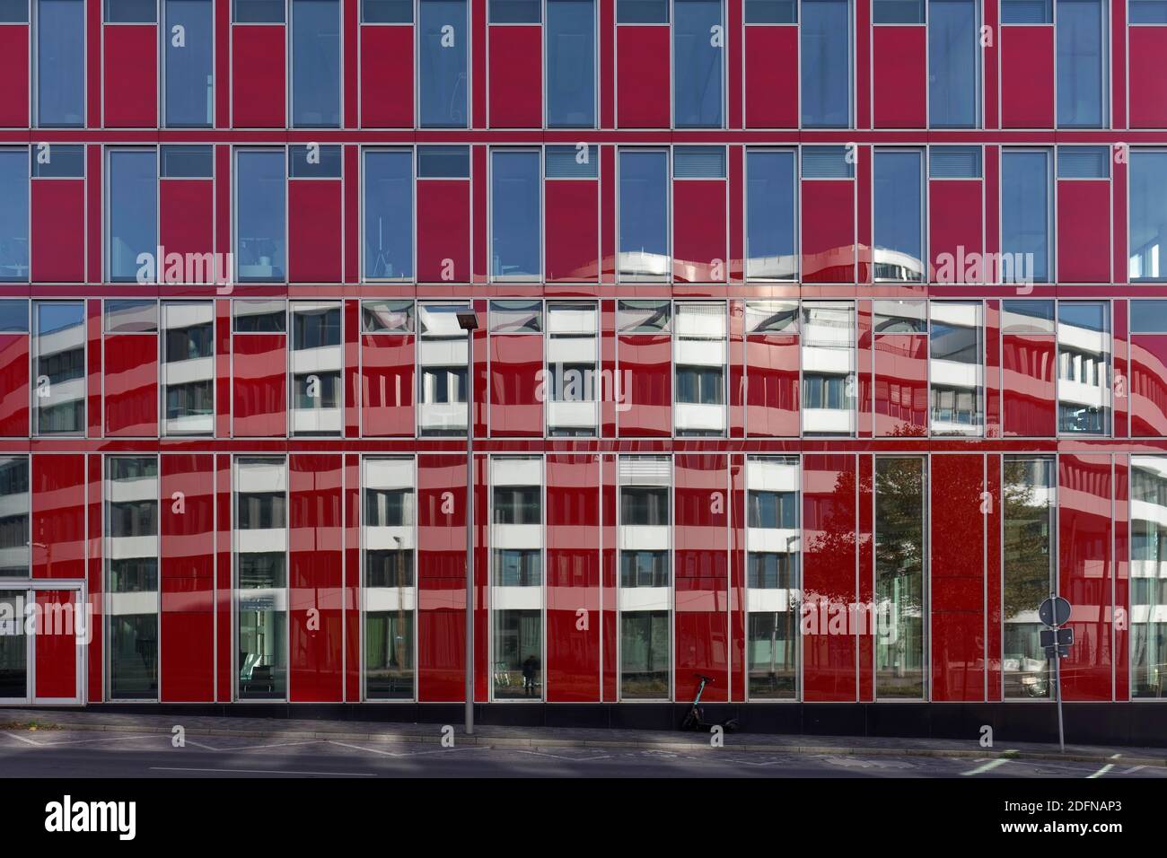 Trivago building hi-res stock photography and images - Alamy