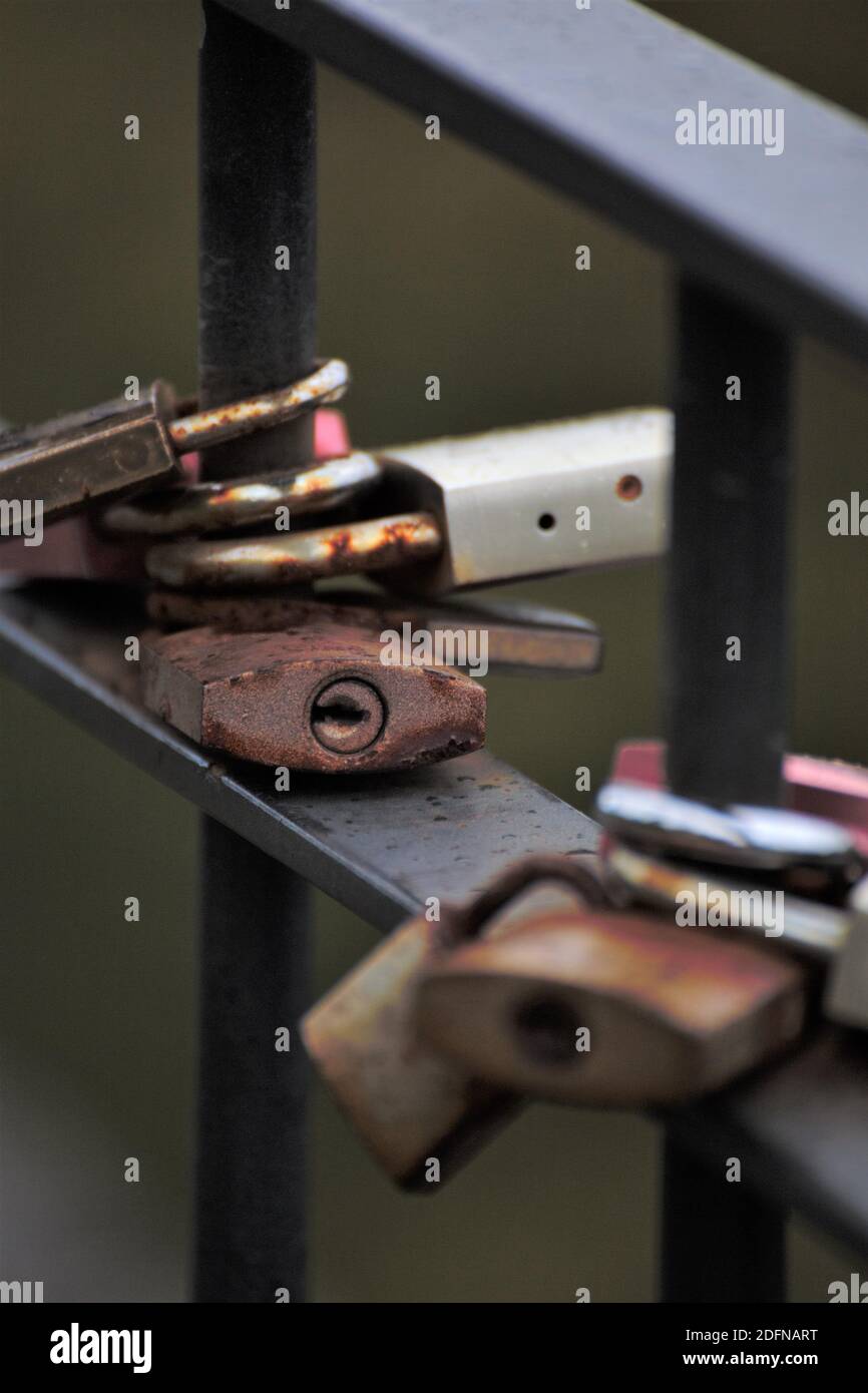 padlock on the bridge Stock Photo - Alamy