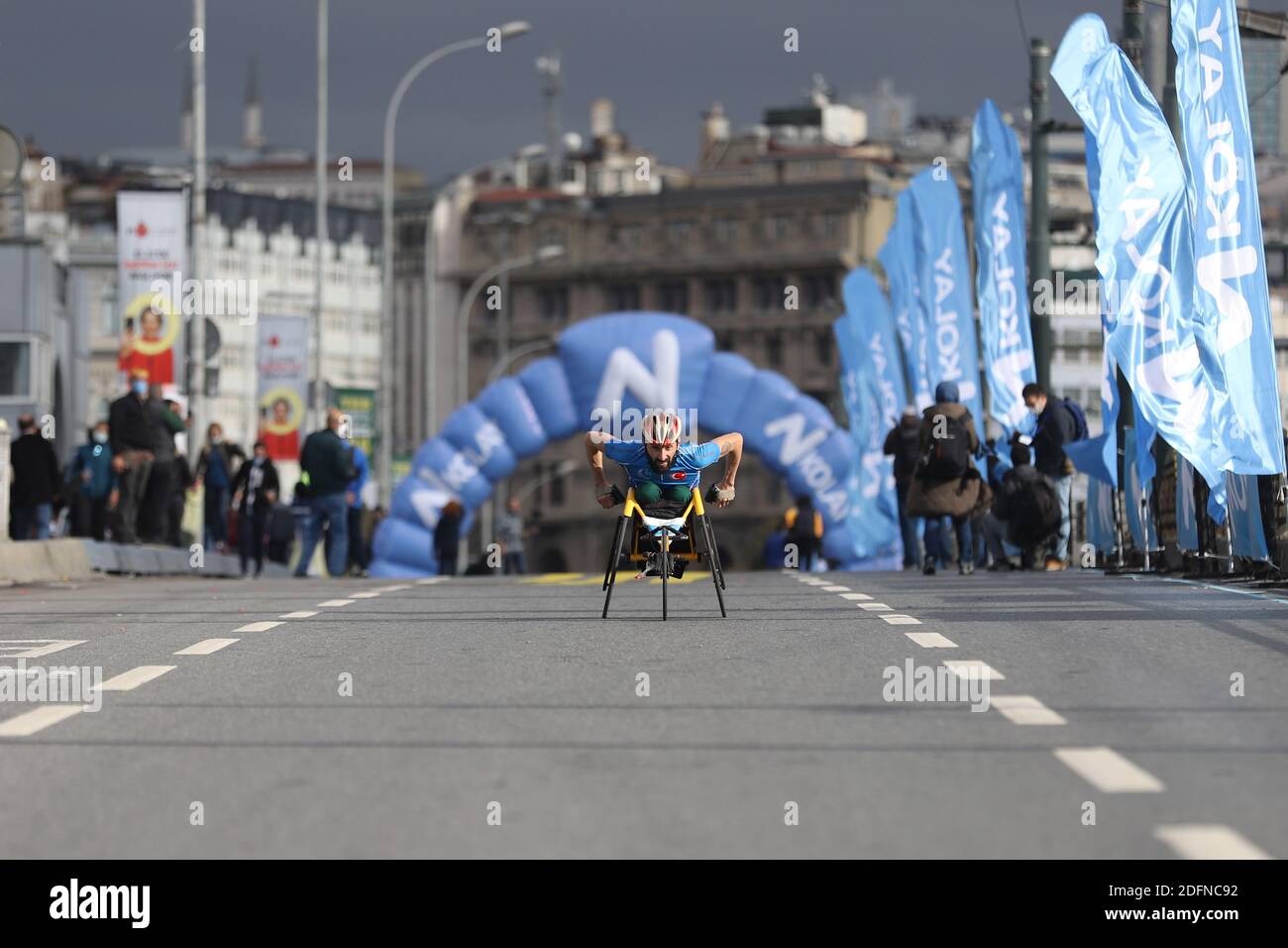 2020 paralympic runner hi-res stock photography and images - Alamy