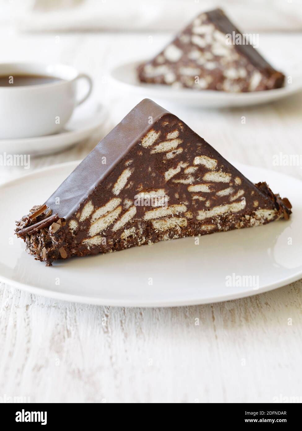 Mosaic cake hi-res stock photography and images - Alamy