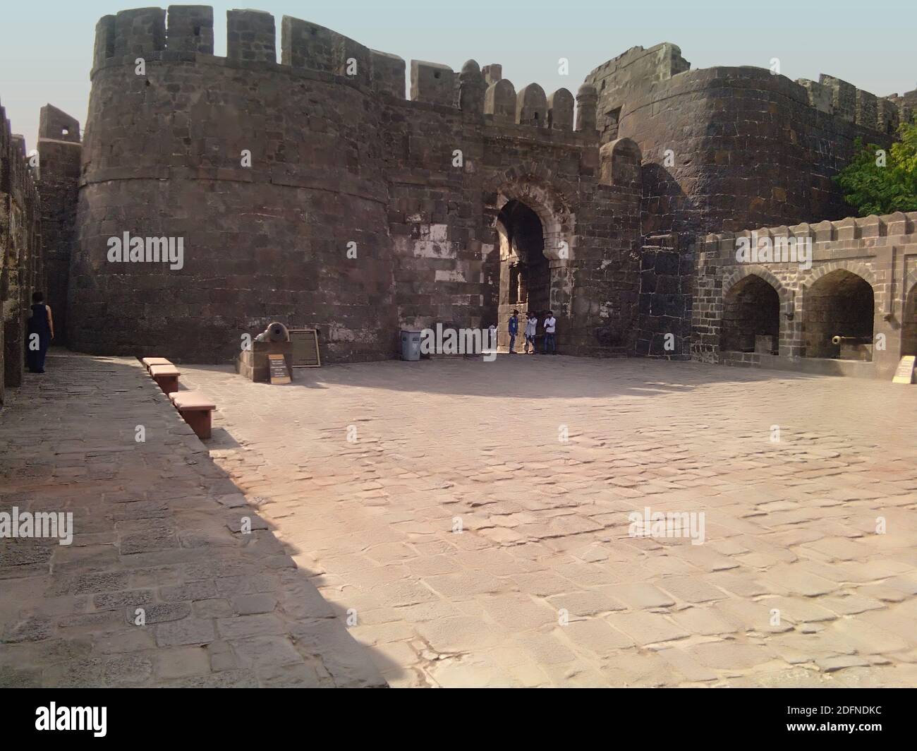 Aurangabad daulatabad fort hi-res stock photography and images - Alamy