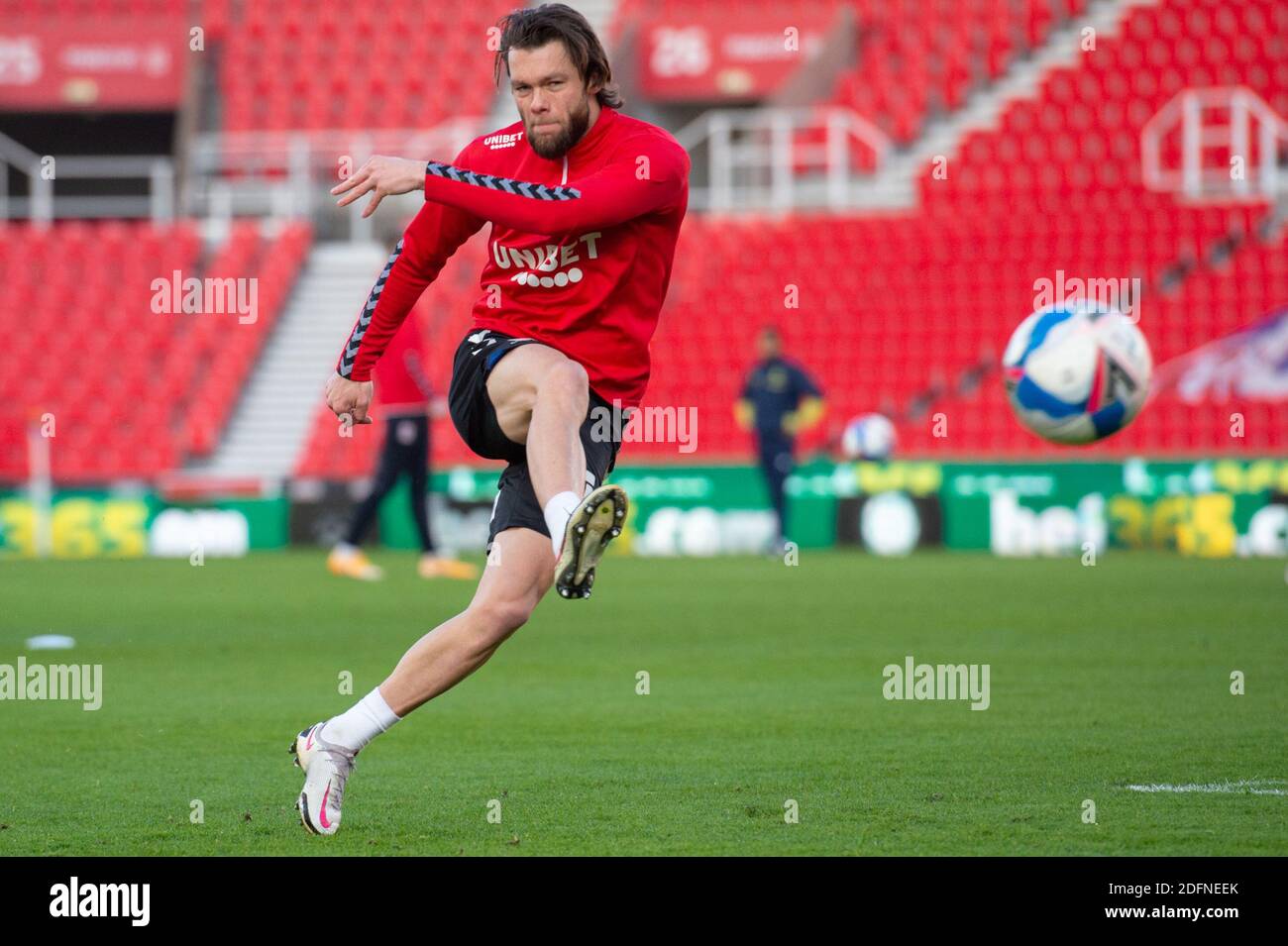 Jonathan Howson #16 of Middlesbrough during the pre match warm up Stock ...