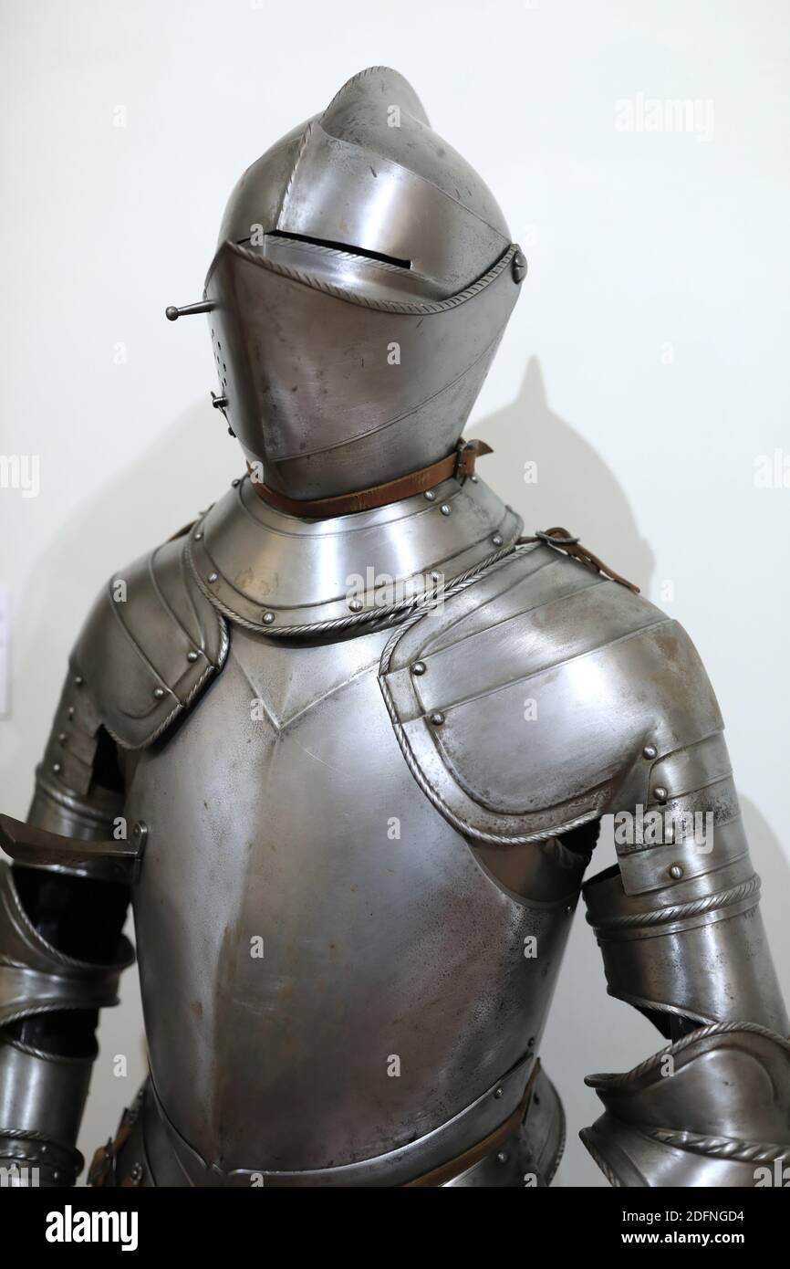 View of Knight Armor on background of wall Stock Photo - Alamy