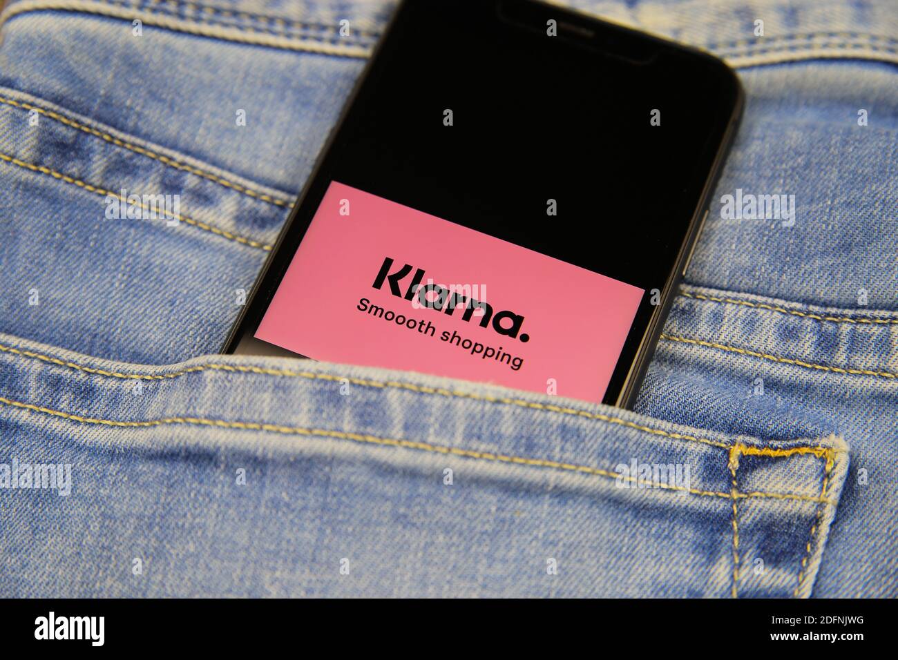 Klarna card hi-res stock photography and images - Alamy