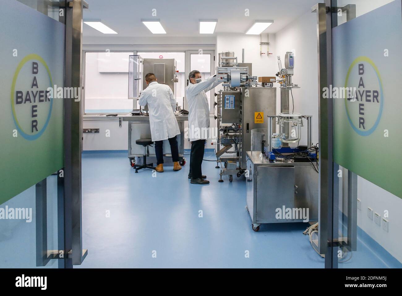 201206 hi-res stock photography and images - Alamy