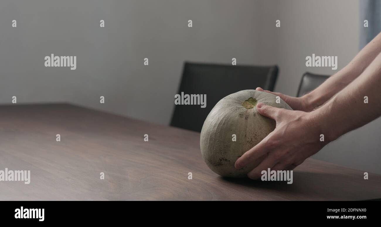 Hand put place on table hi-res stock photography and images - Alamy