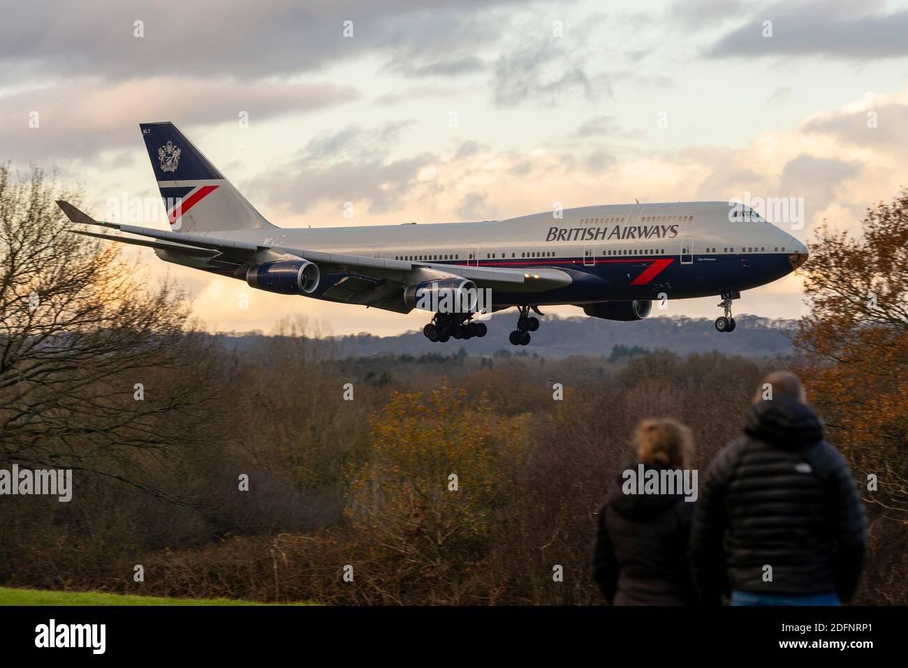 Final flight of British Airways Boeing 747 Jumbo Jet plane G-BNLY in ...