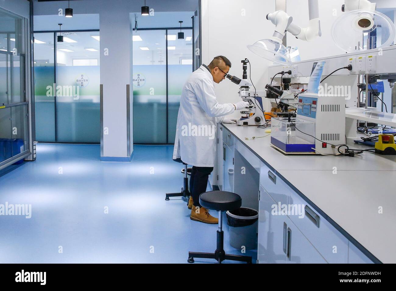 Observes features hi-res stock photography and images - Alamy