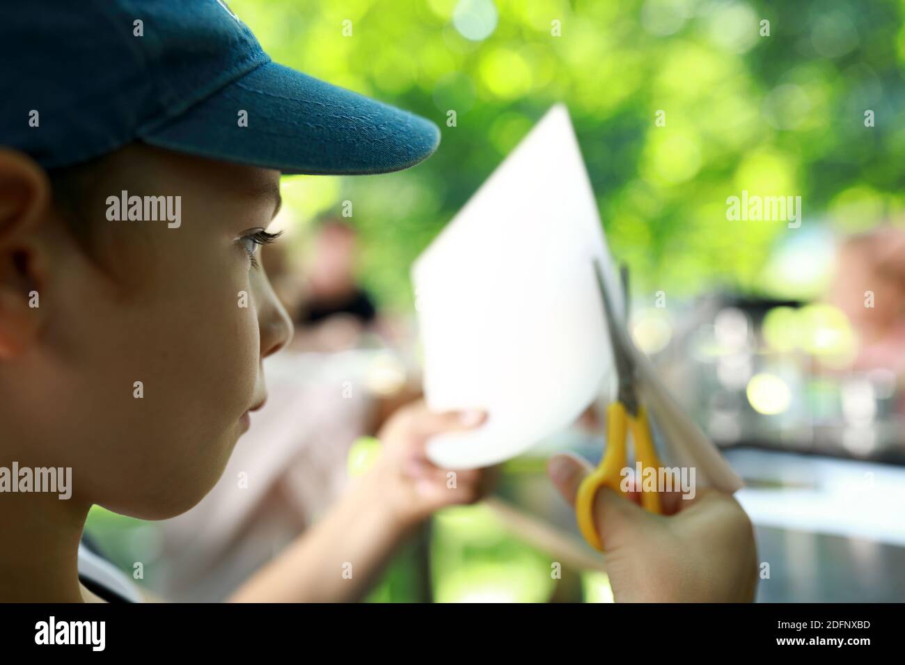 Cartoon from scratch hi-res stock photography and images - Alamy
