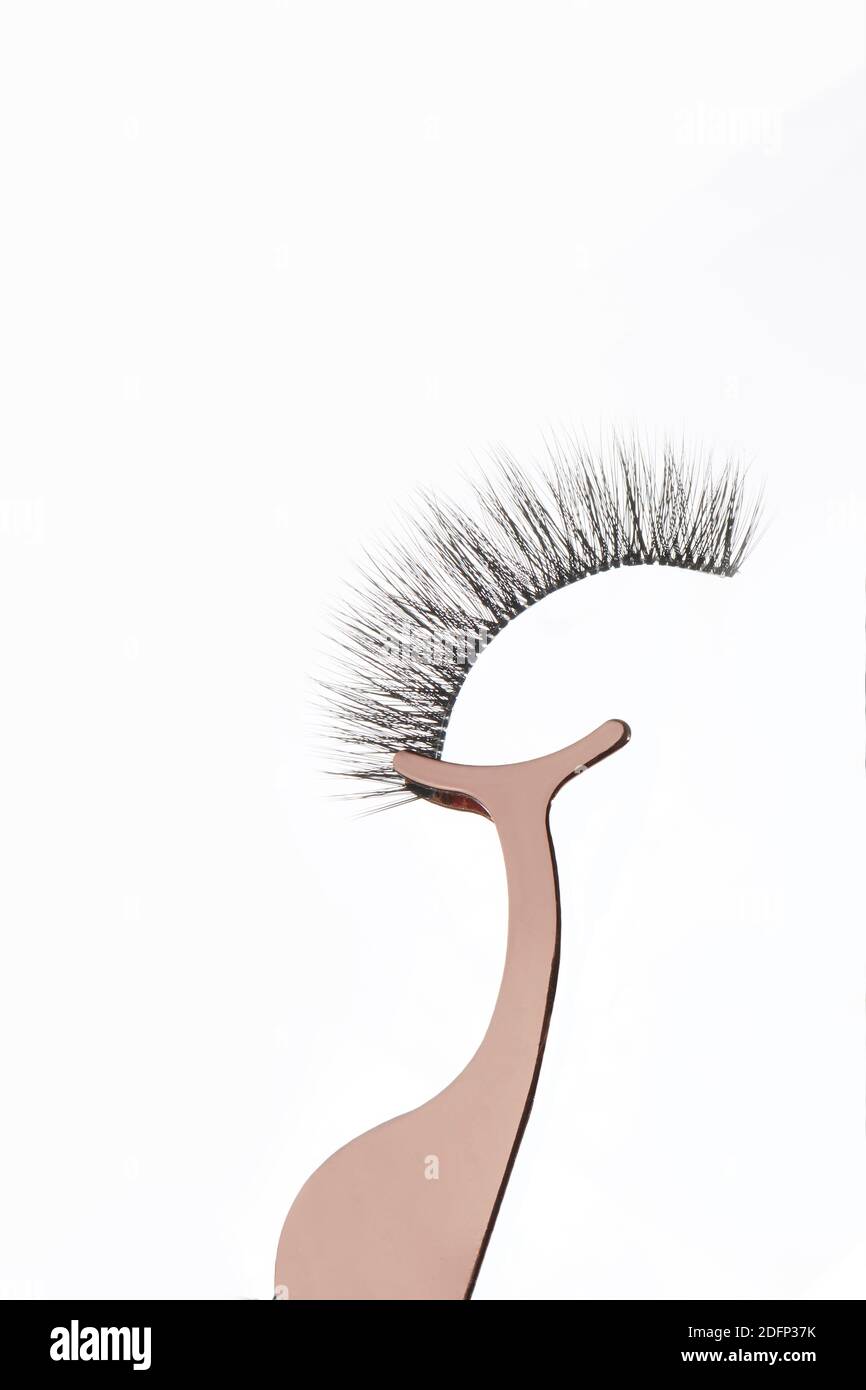 Fake eyelashes hi-res stock photography and images - Alamy