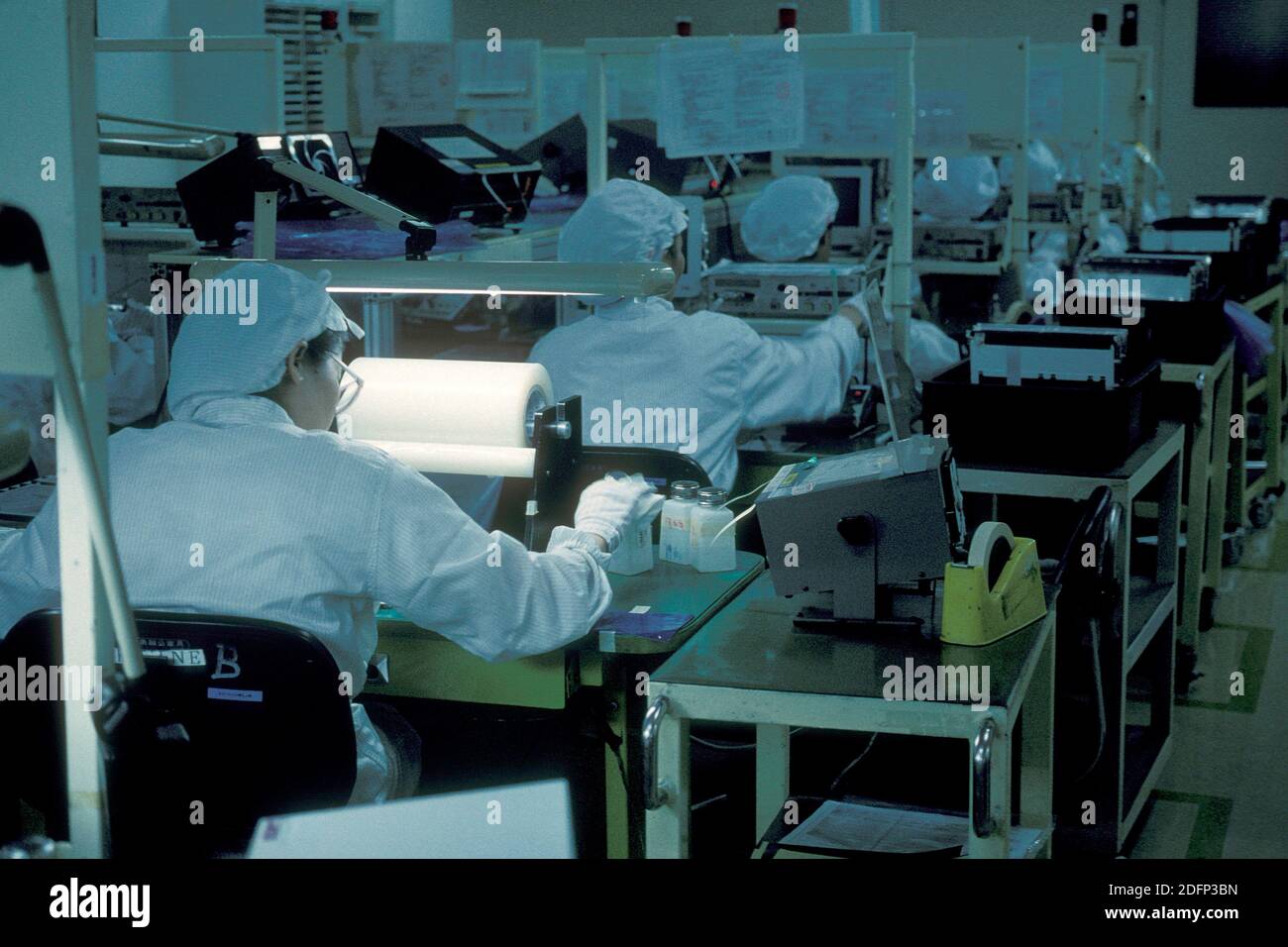 Electronic factory in taiwan hi-res stock photography and images - Alamy