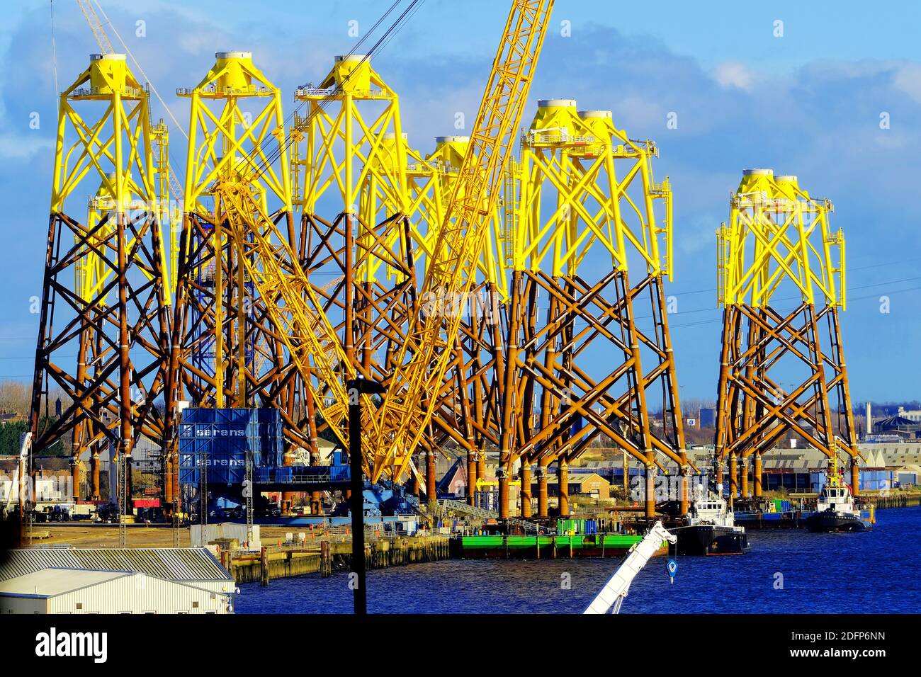 Wind turbines completed and on a barge with tugs at Smulders Howdon on ...