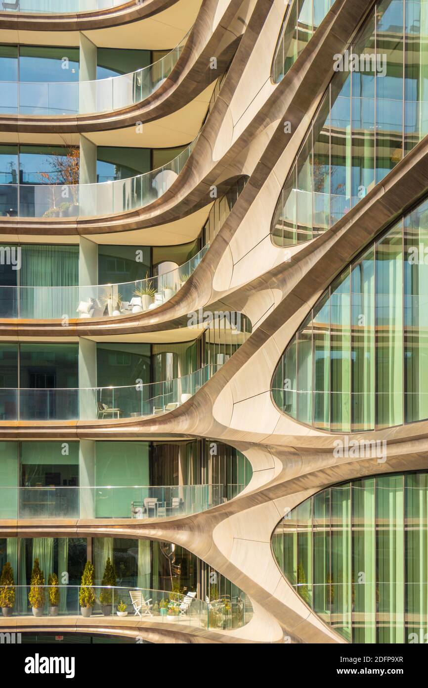 sculptural apartment block 520 West 28th Street by Zaha Hadid taken ...