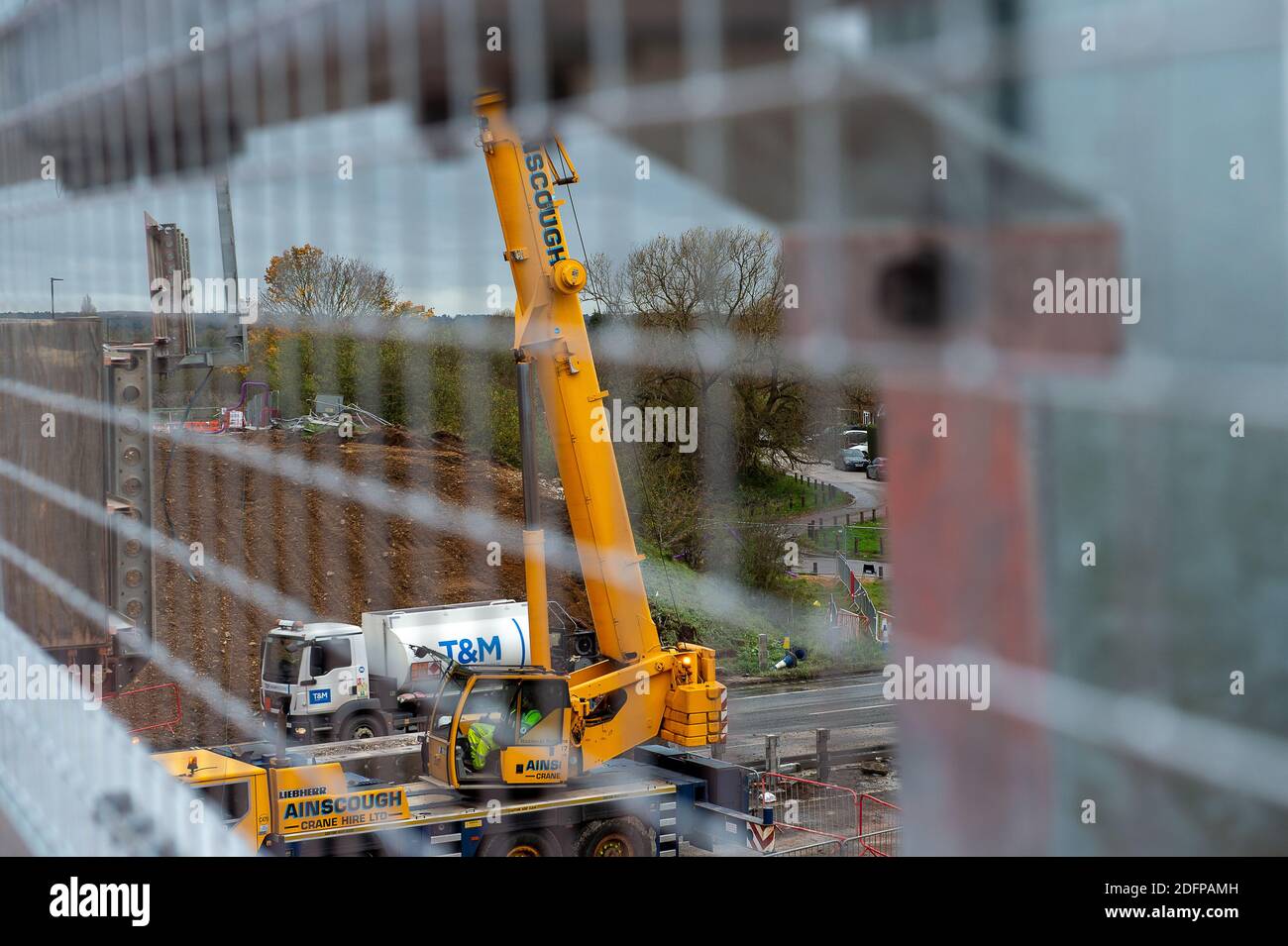 Slough, Berkshire, UK. 1st November, 2020. The M4 between Junction 5 ...