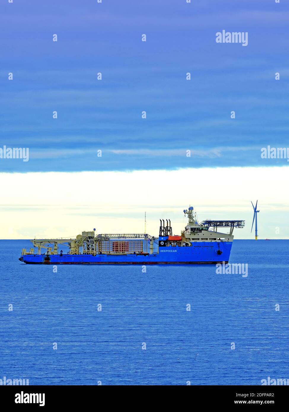 Oil and gas support services hi-res stock photography and images - Alamy