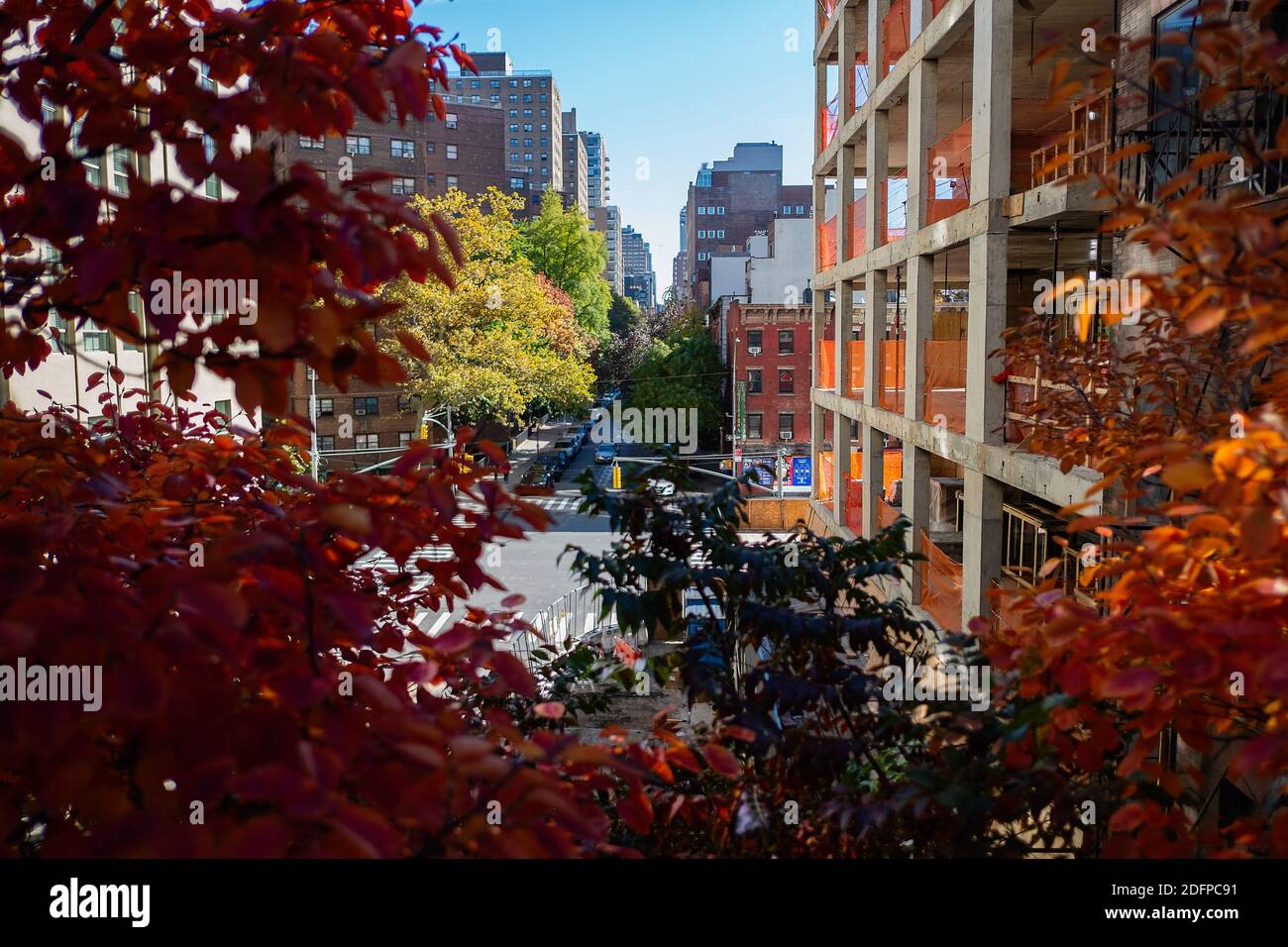 New york high line autumn hi-res stock photography and images - Alamy
