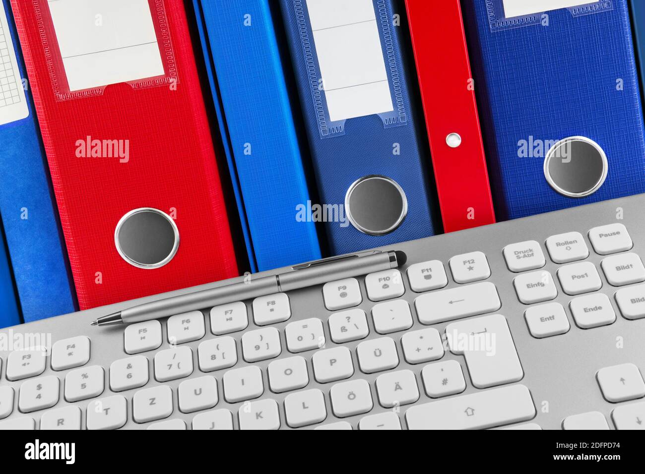 German PC keyboard and file folders Stock Photo - Alamy