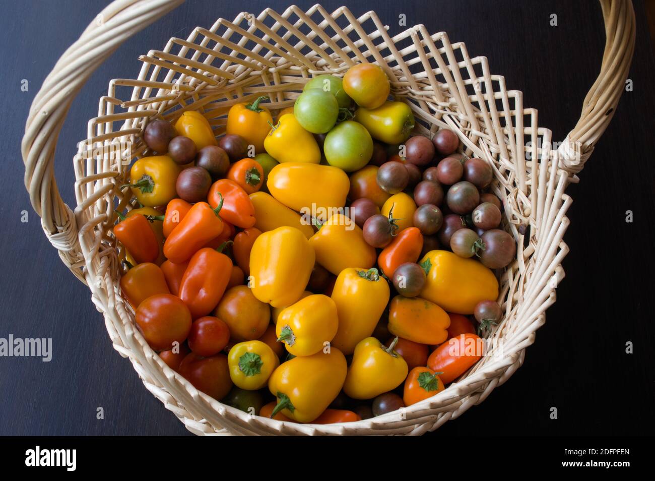 Vegetable colorful hi-res stock photography and images - Alamy