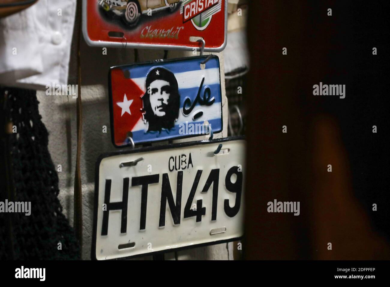 Cuban souvenir license plates hi-res stock photography and images - Alamy
