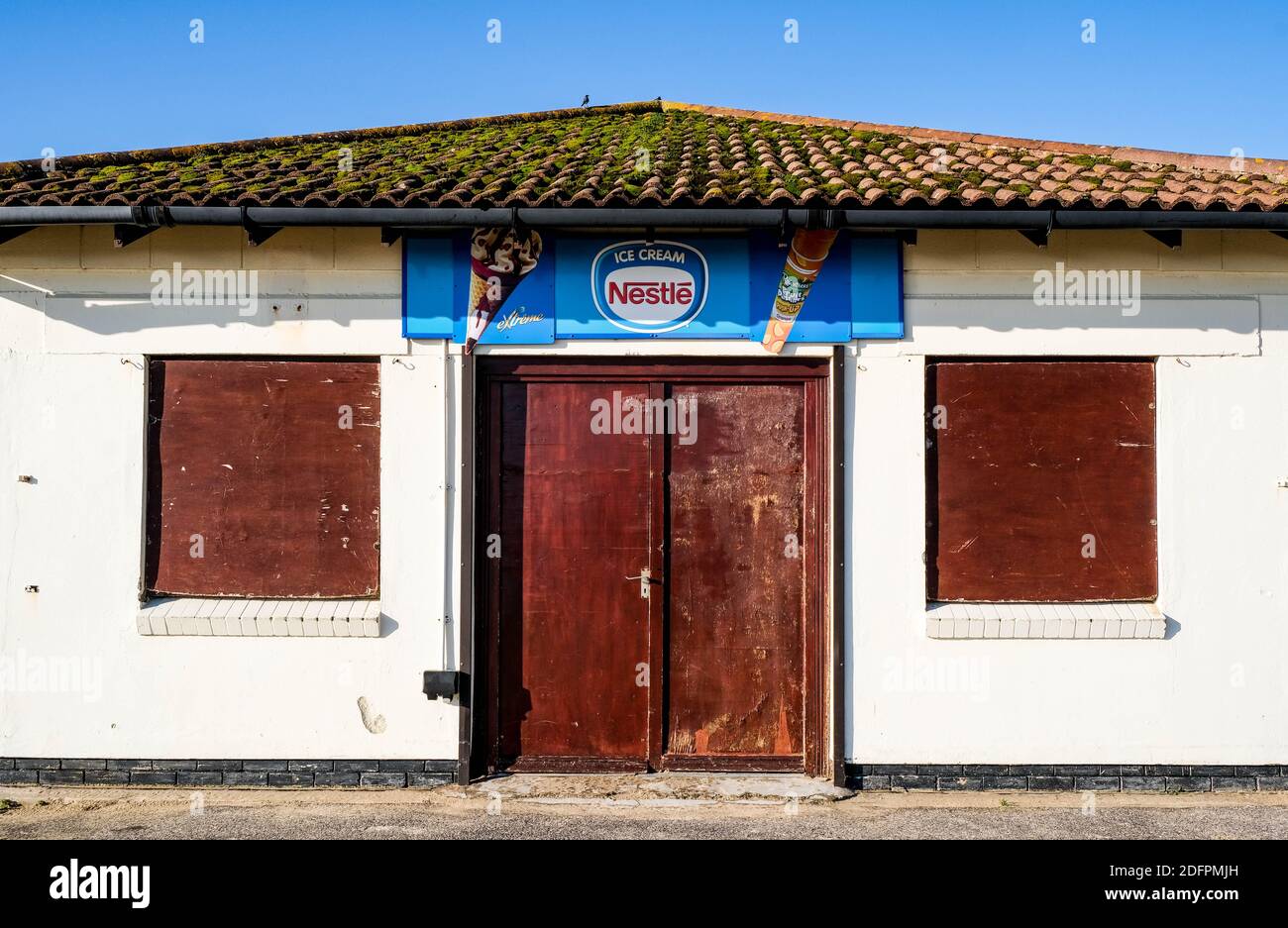 Poole Dorset UK, December 06 2020, Traditional Beach Front Ice Cream ...