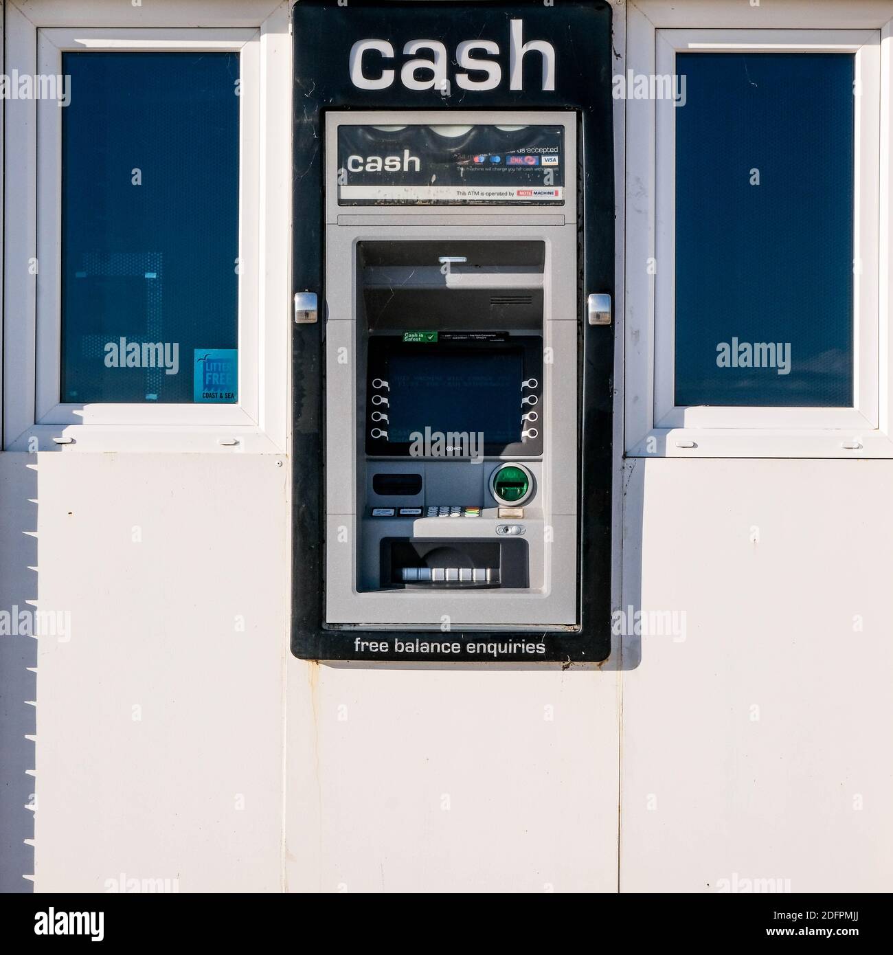 Empty atm machine hi-res stock photography and images - Alamy