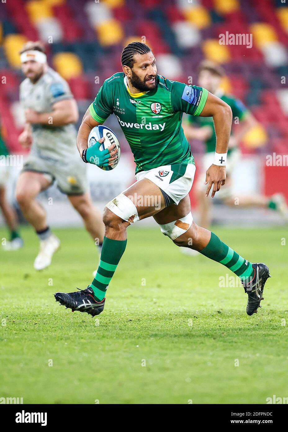 Brentford Community Stadium, London, UK. 6th Dec, 2020. Gallagher ...