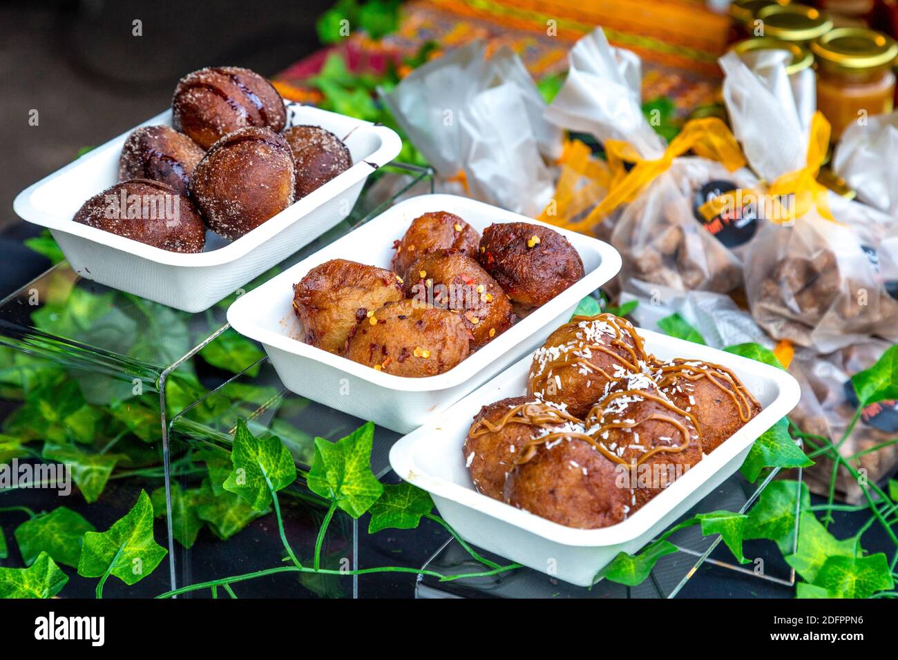 Nigerian food market and uk hi-res stock photography and images - Alamy
