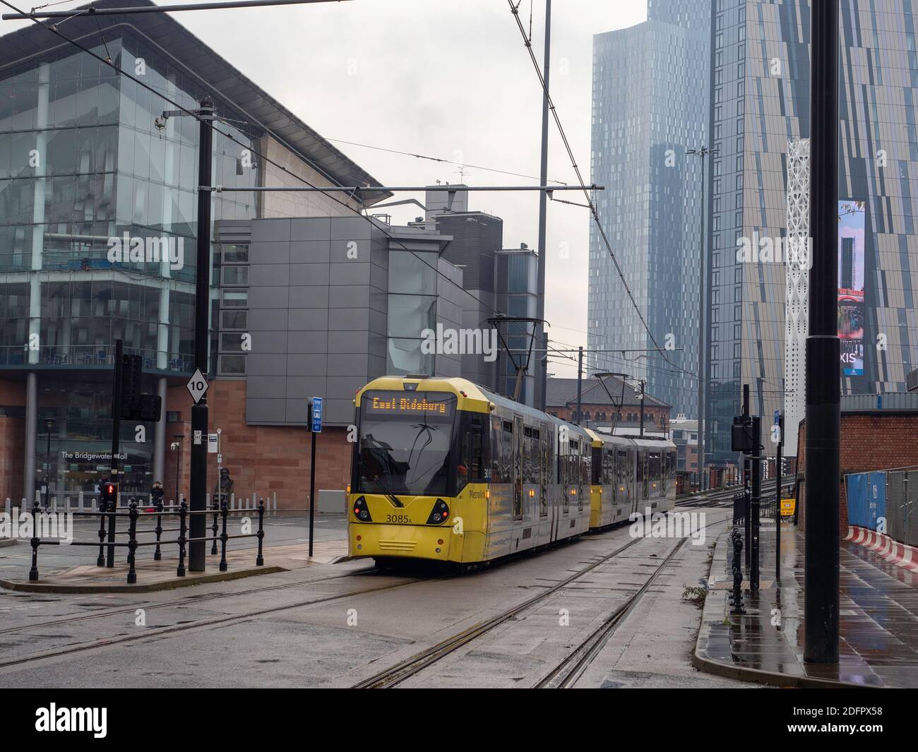 Metrolink Tram in Manchester City Centre Stock Photo - Alamy