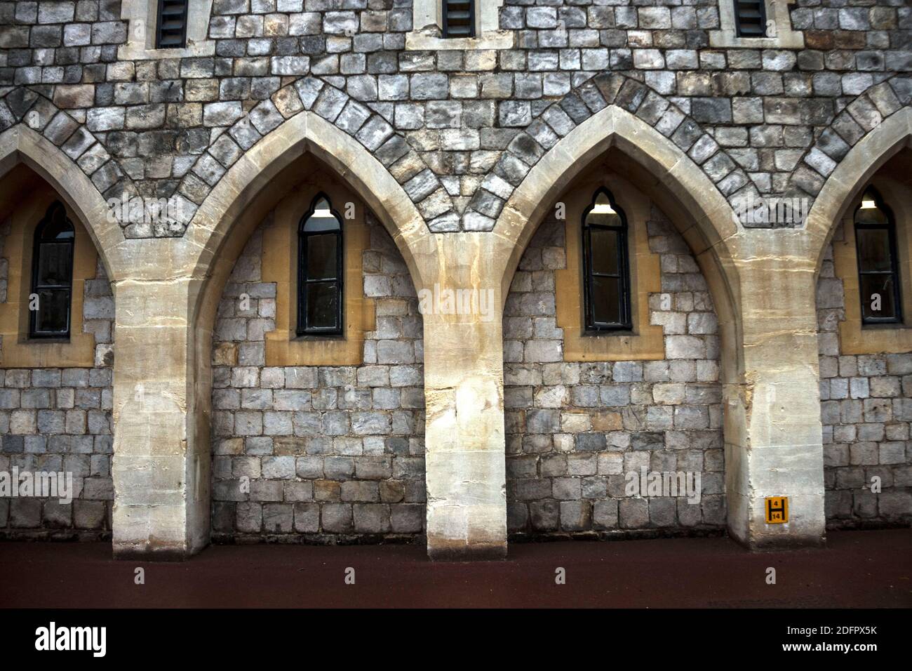 Windsor castle guards detail hi-res stock photography and images - Alamy